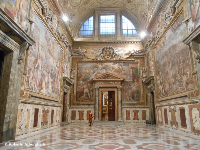 THE TRIUMPH OF RENAISSANCE: THE IMPRESSIVE REGAL ROOM AND DUCAL ROOM ...